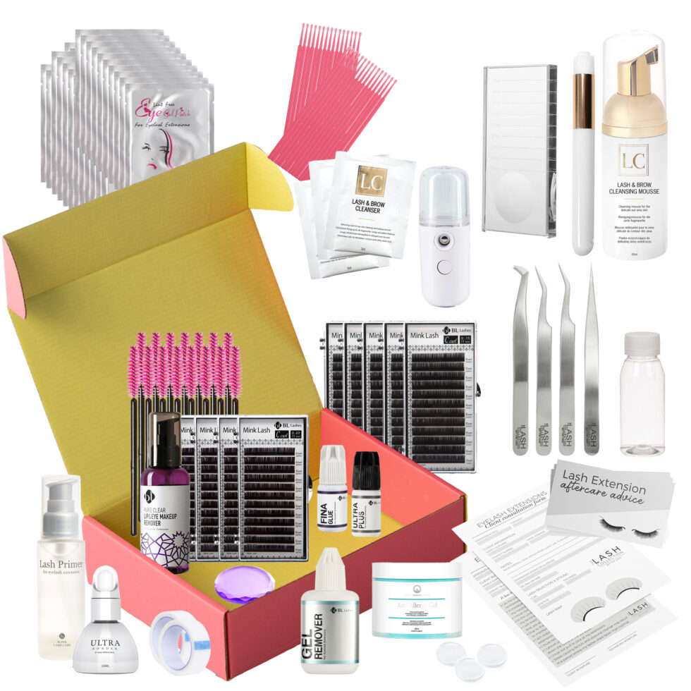Volume Lashes | Stella Academy